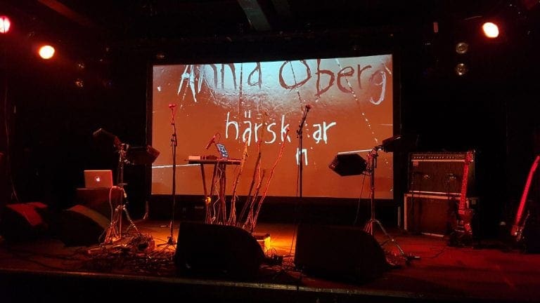 Synthwave artist Anna Öberg launches brand new video clip for ‘Ich Bin’