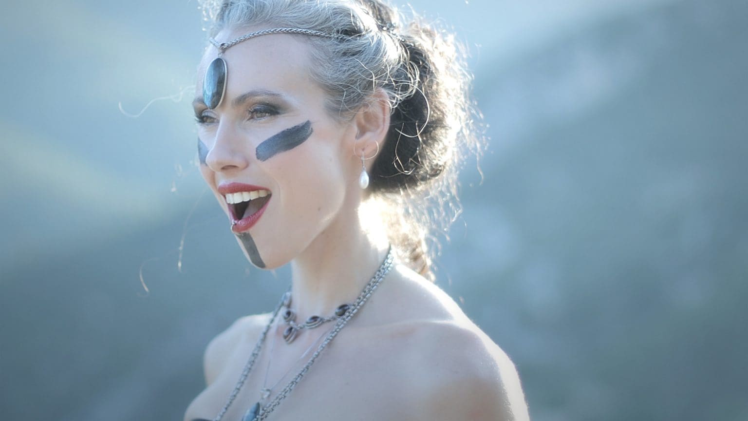 Saturne & Valfeu return with a stunning video for Arcana VI