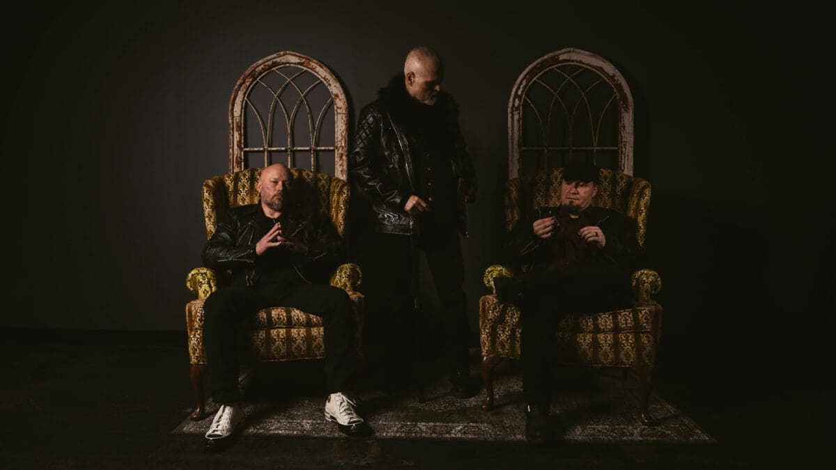 The Funeral March premiere video 'Stars at Night' on Side-Line ...
