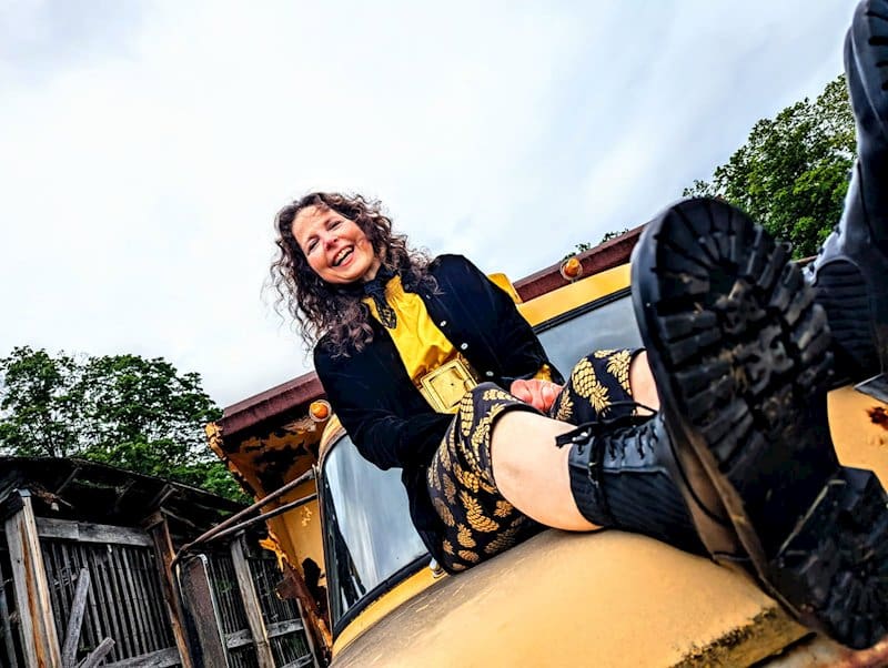 Celeste Corsano drops 'XS' single on Magic Door Record Label