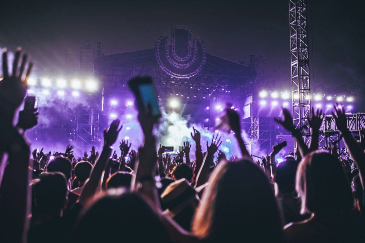 Festival Infrastructure and the DIY Culture Surrounding Music Communities