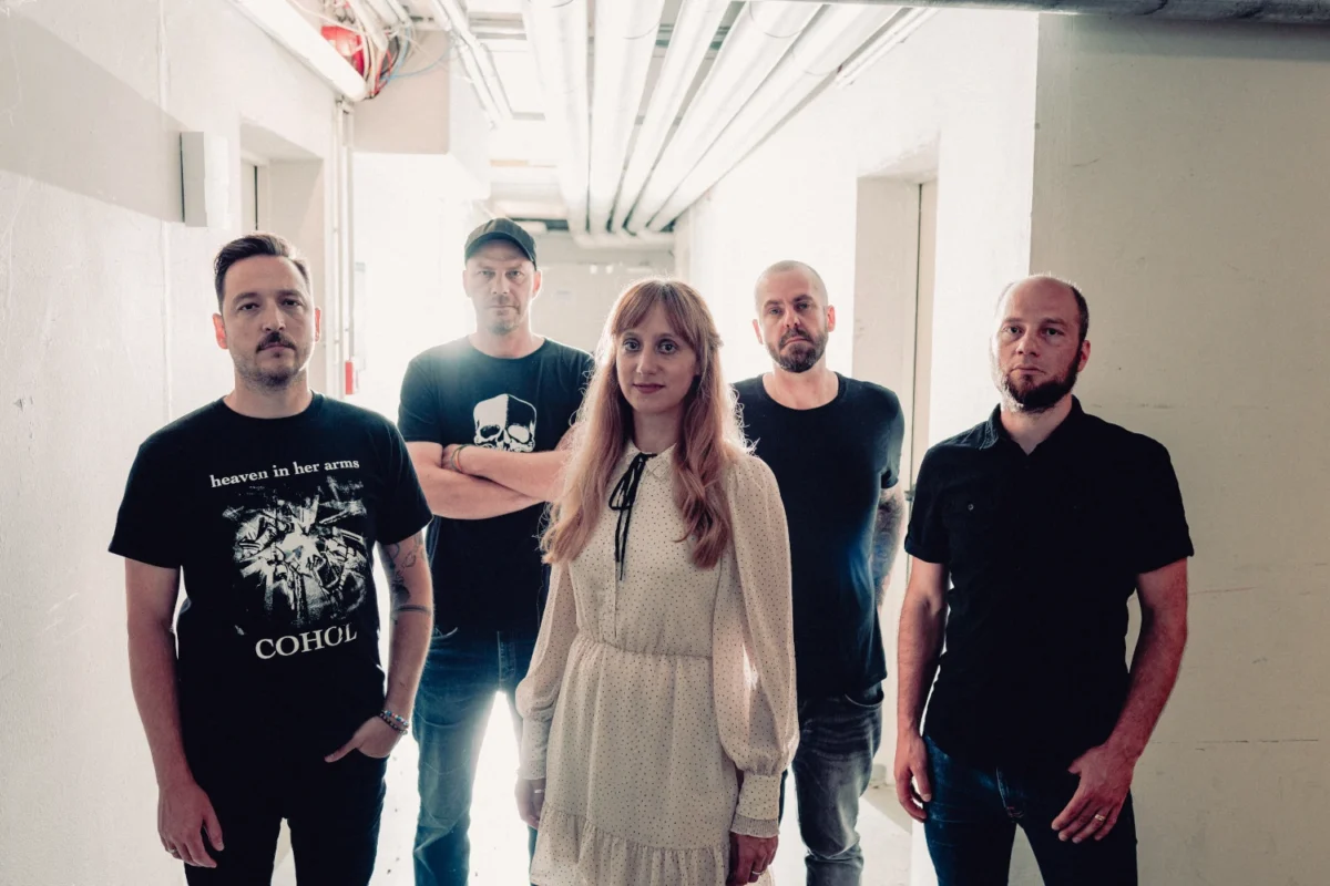 Astraya drop 'A Theory of Time' as 2nd preview of 'Atropine'